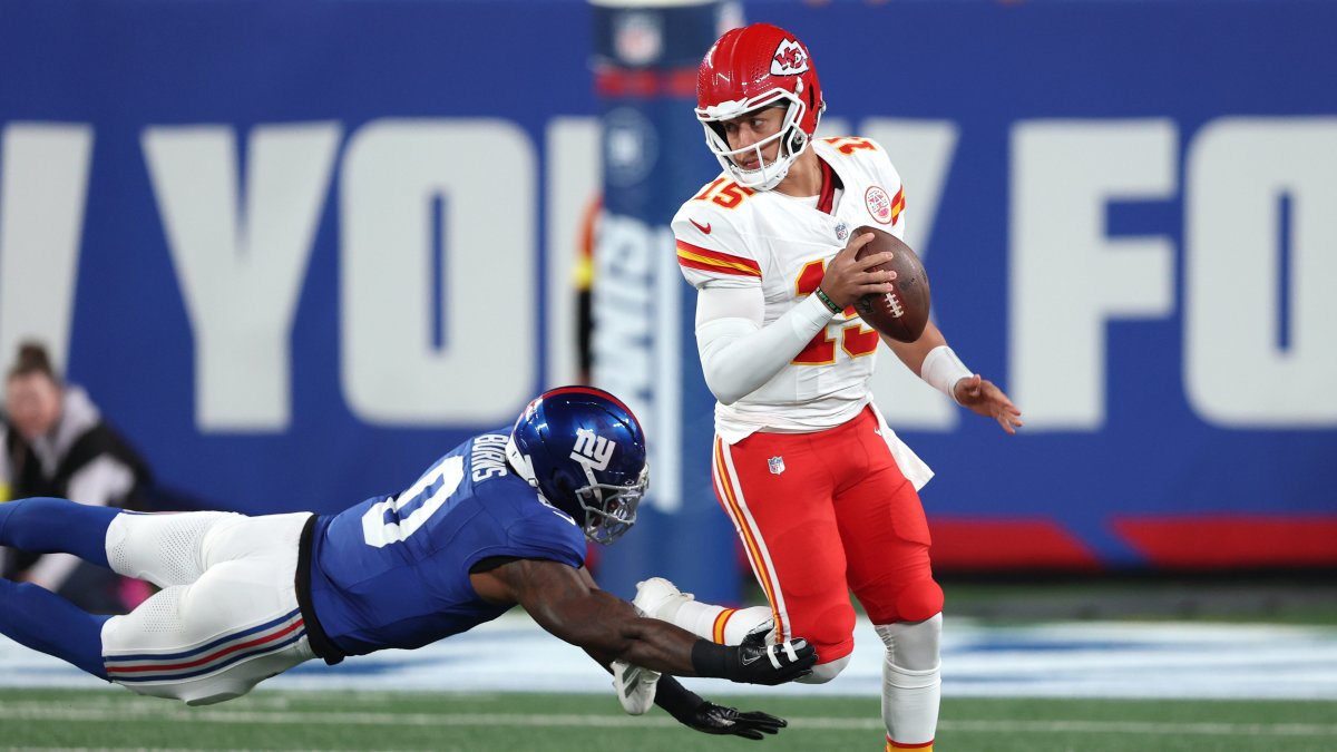 Takeaways as Chiefs top Giants 22-9 on Sunday Night Football – NBC ...