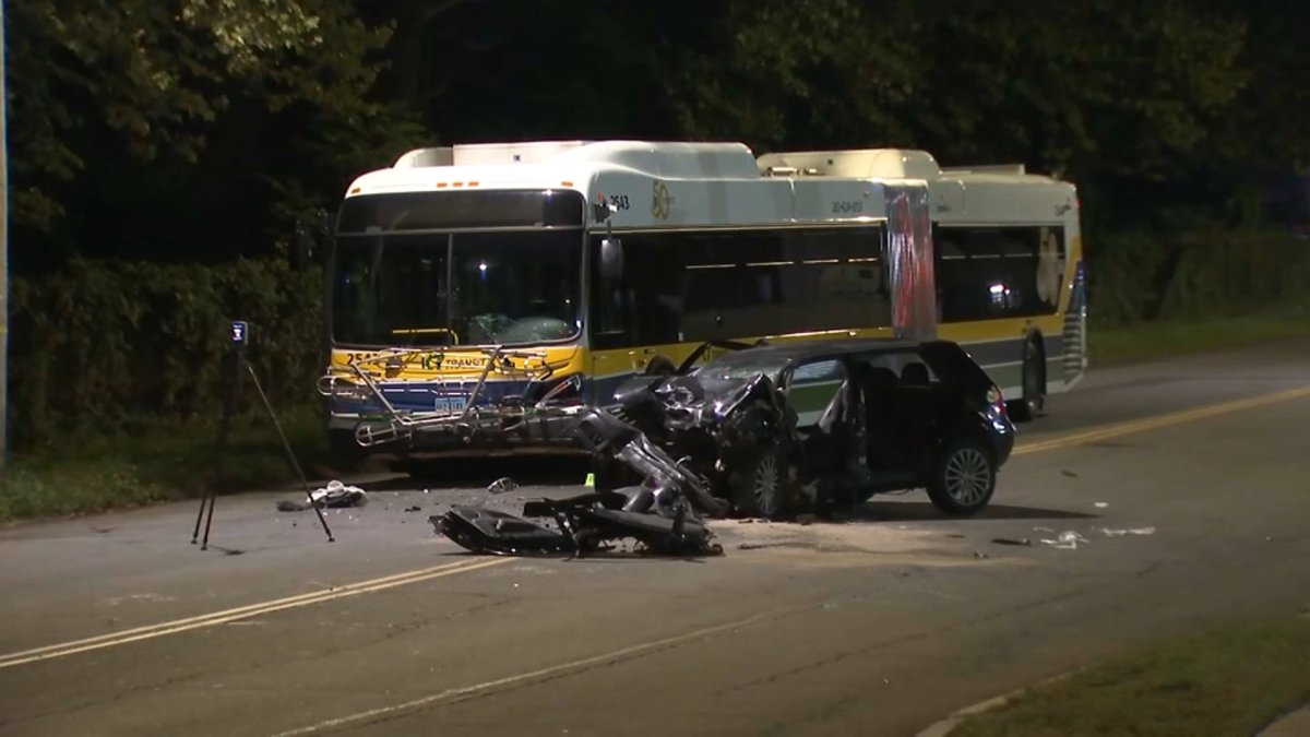 Driver dies following crash involving CT Transit bus in New Haven – NBC Connecticut