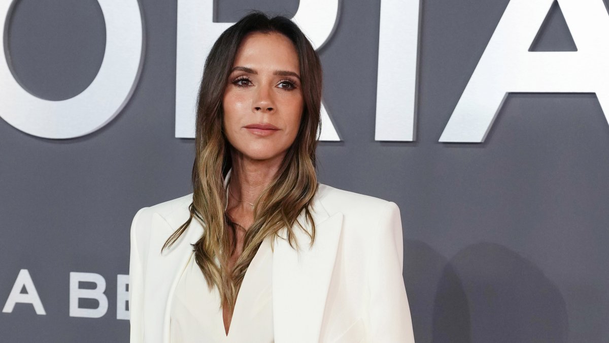 All about Victoria Beckham’s parents, Anthony and Jackie Adams – NBC ...