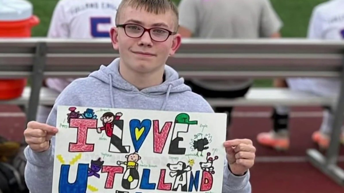 Tolland boys soccer inclusion helps super fan show ‘super power’ – NBC ...