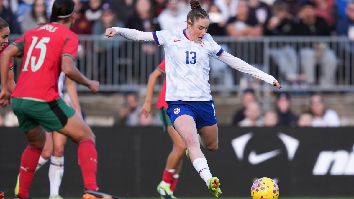 Olivia Moultrie logs brace in 3-1 USWNT victory vs. Portugal – NBC ...