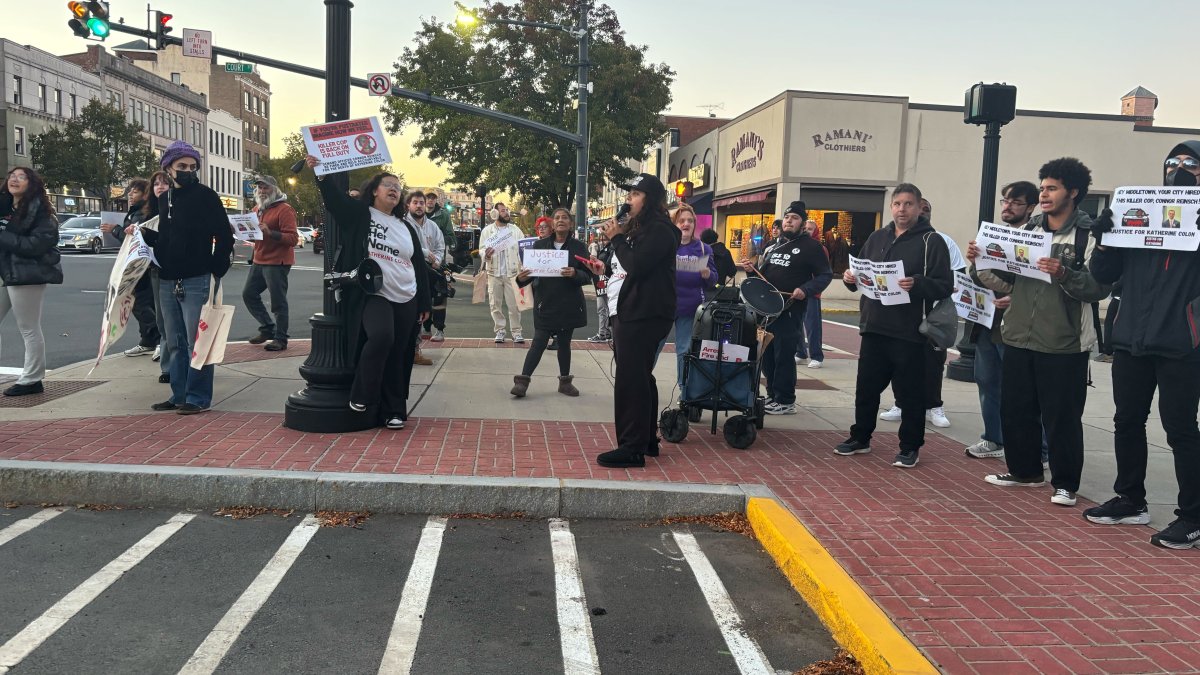 Family of woman killed by New Britain police car protests hiring of cop ...