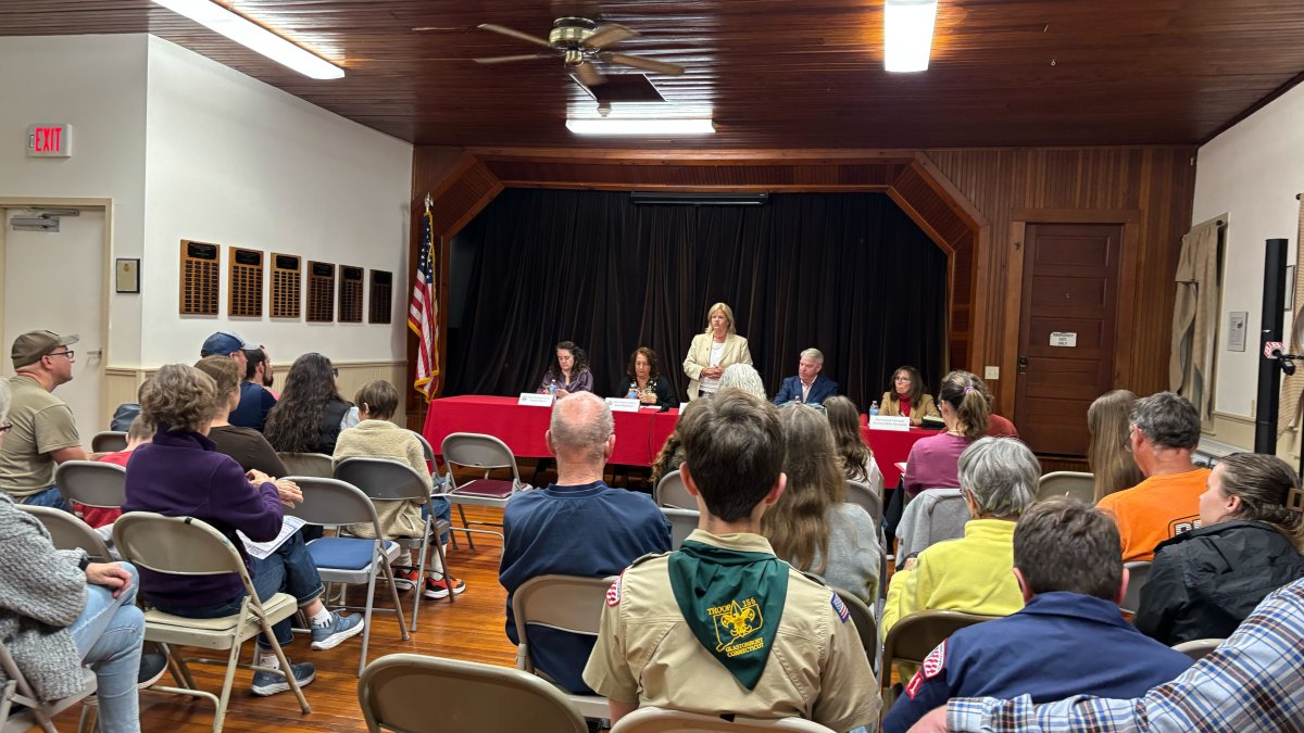 Parents raise concerns over talk of regulations on homeschooling in ...