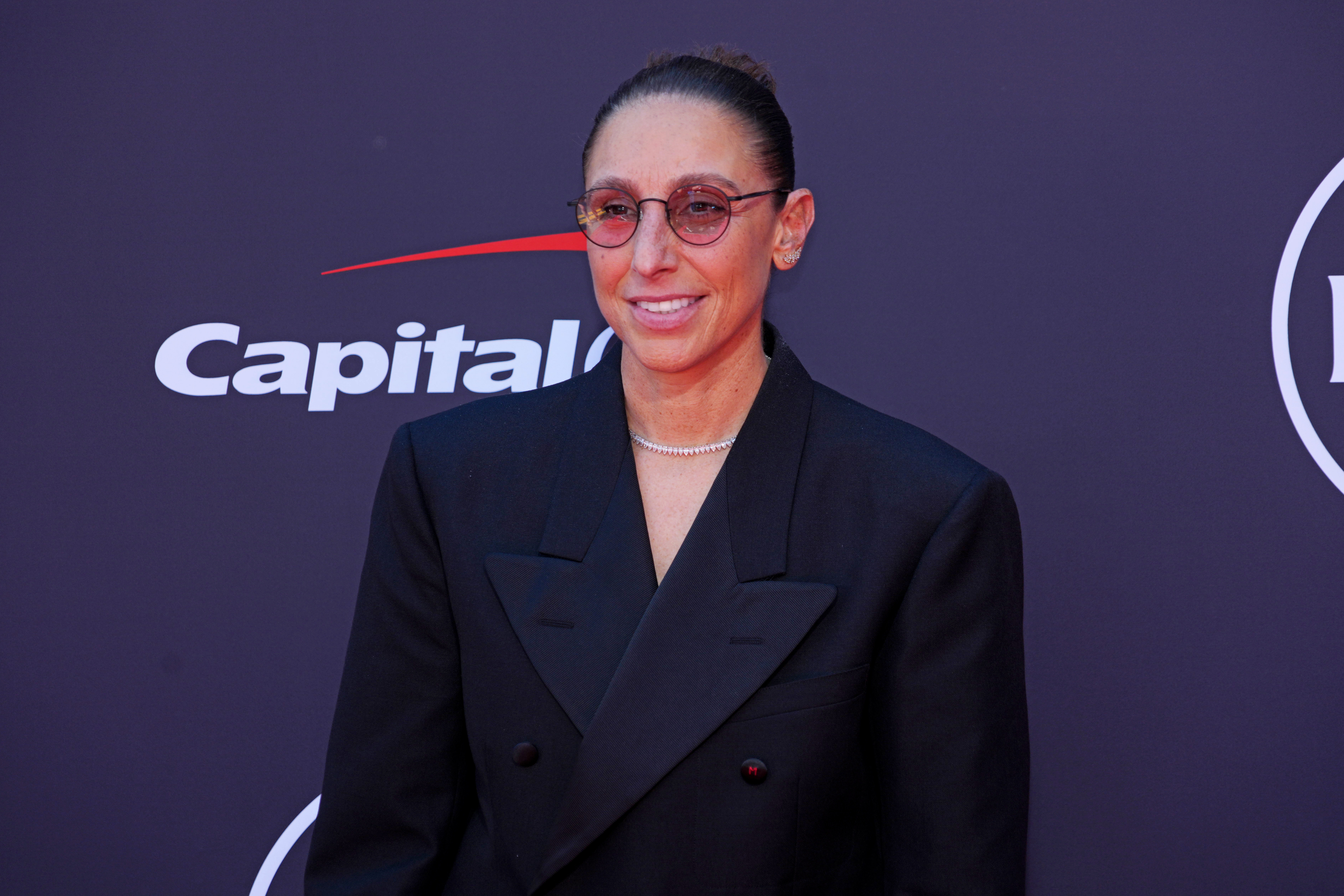 Diana Taurasi enjoys family vacations and Halloween plans after WNBA ...
