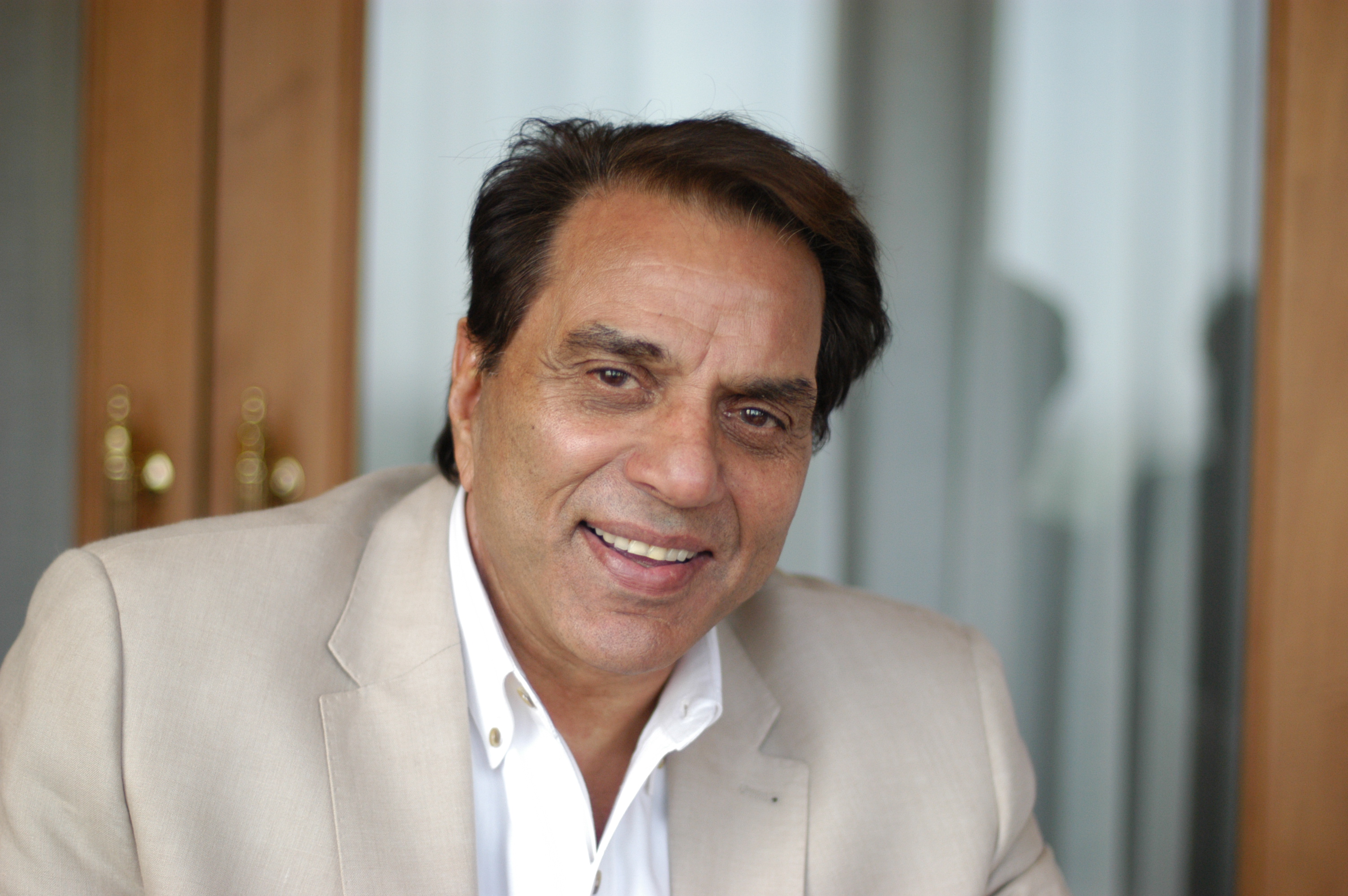 Dharmendra, iconic Bollywood actor, dies at 89 – NBC Connecticut