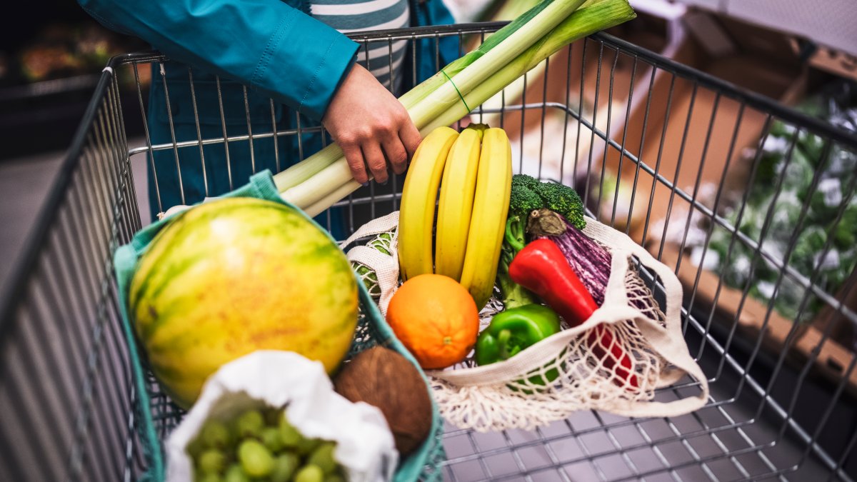 Face the Facts: Connecticut Foodshare sees more people in need of help ...