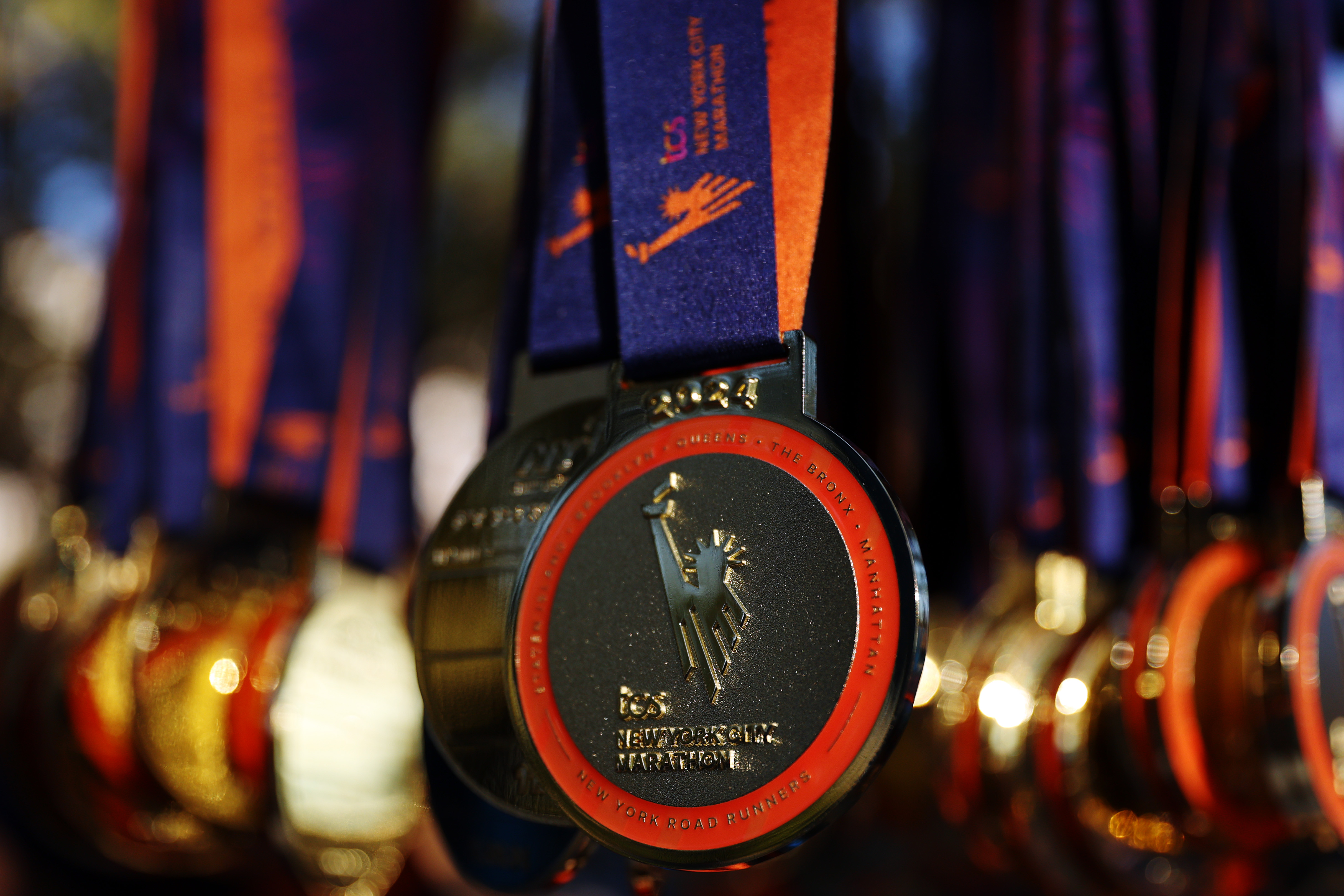 The hottest celebrity accessory this fall? A marathon medal – NBC ...