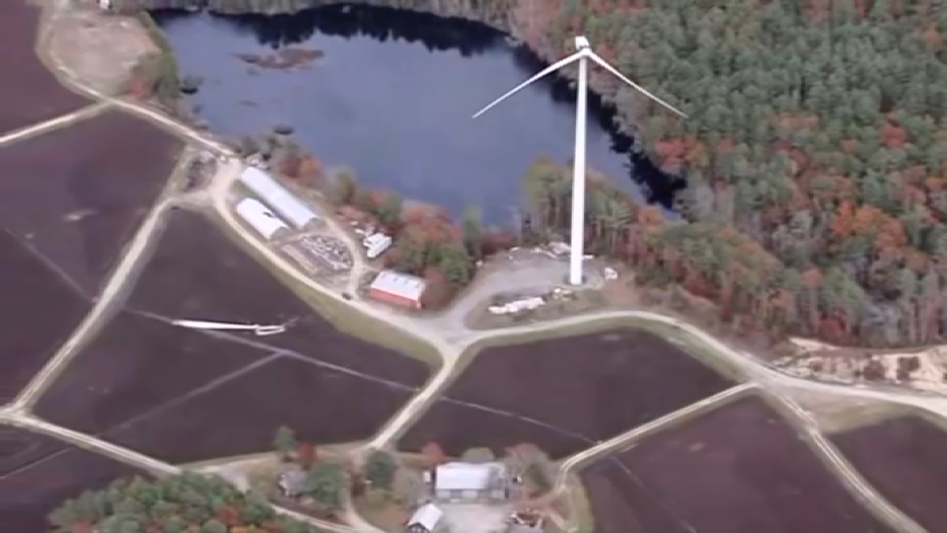 Photos of broken wind turbine in Buzzards Bay, MA – NBC Connecticut