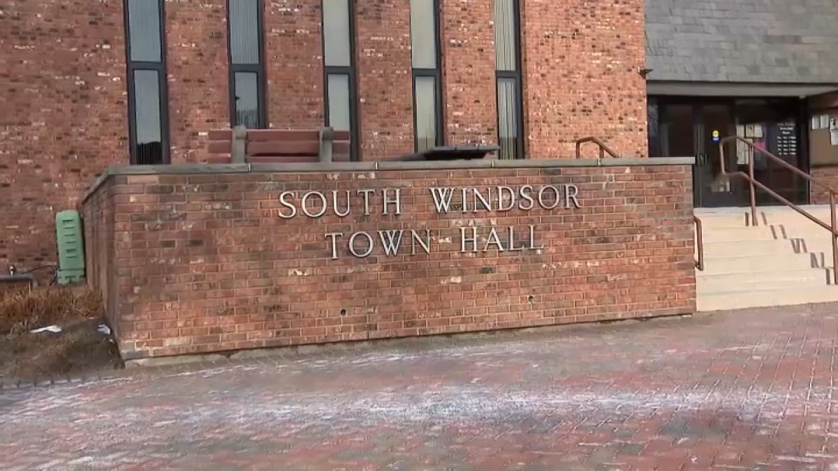 South Windsor Democrats continue legal fight over election, despite ...