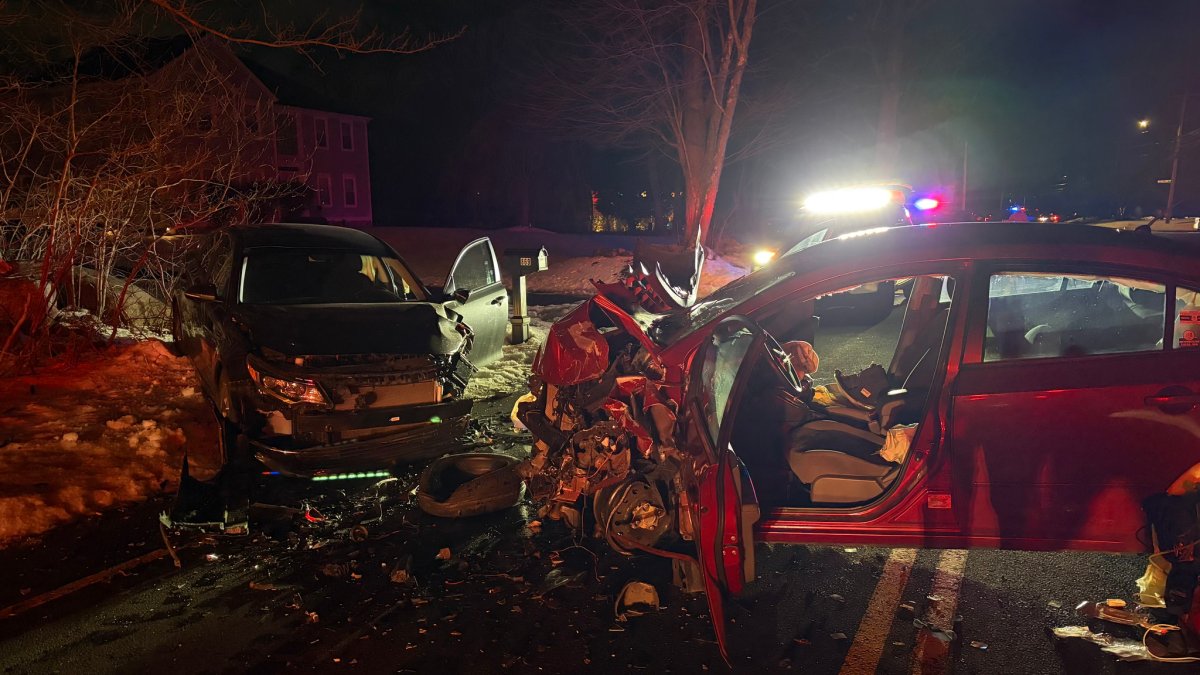 Man dead after three-car crash in Orange – NBC Connecticut