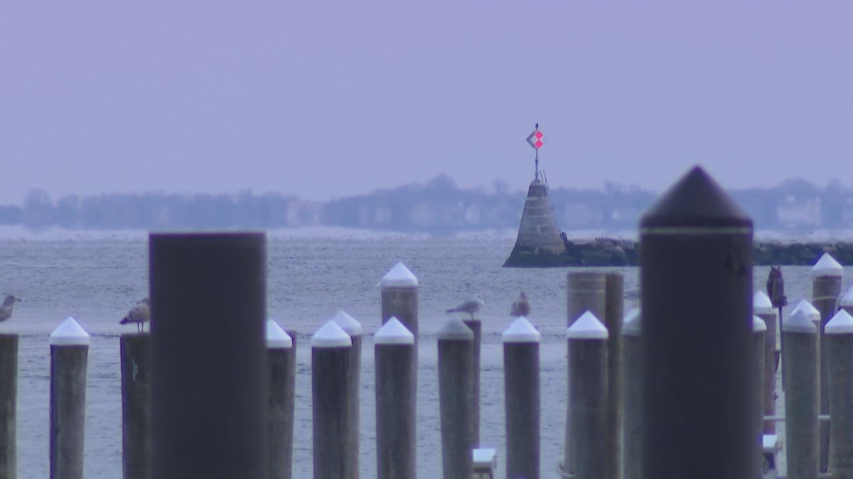 New lights illuminate Old Saybrook breakwater in honor of Labor Day ...