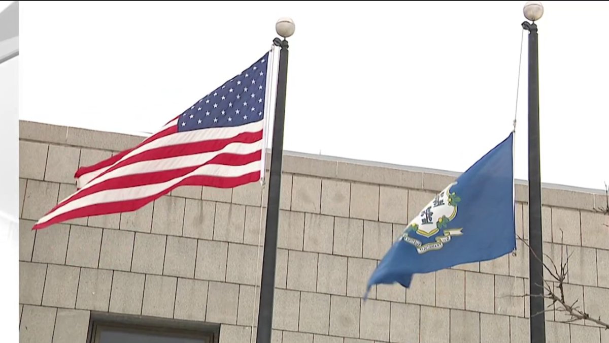 Senate Democrats want to make it easier to sue federal employees over ...