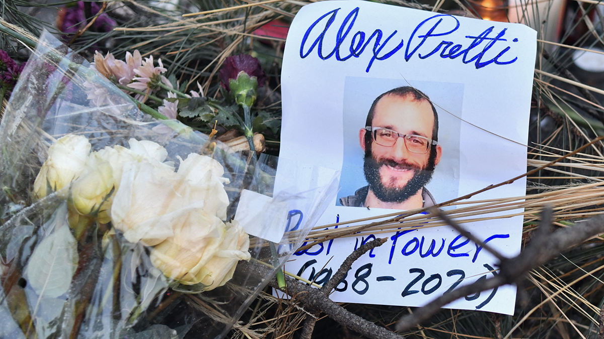 DOJ opens federal civil rights probe into Alex Pretti death – NBC ...