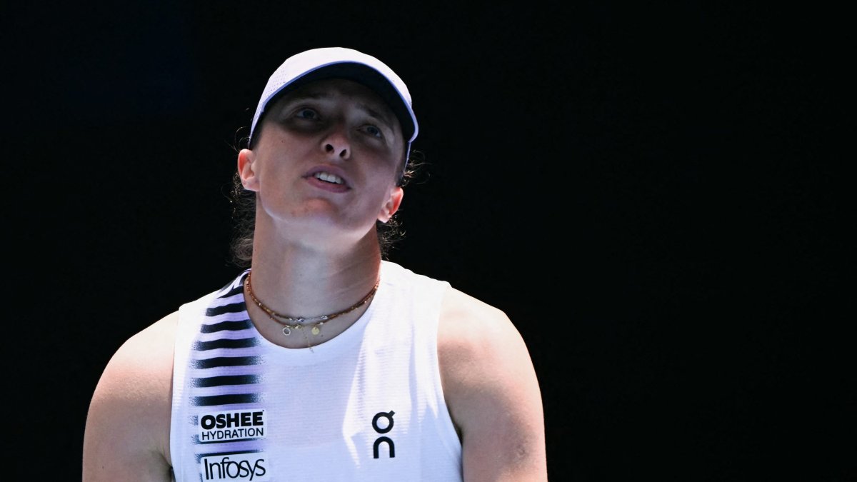 Iga Świątek thinks tennis players being treated like zoo animals – NBC ...