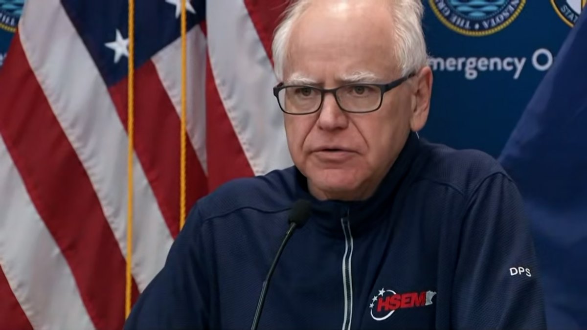 Minnesota Gov. Tim Walz readies National Guard after ICE shooting – NBC ...