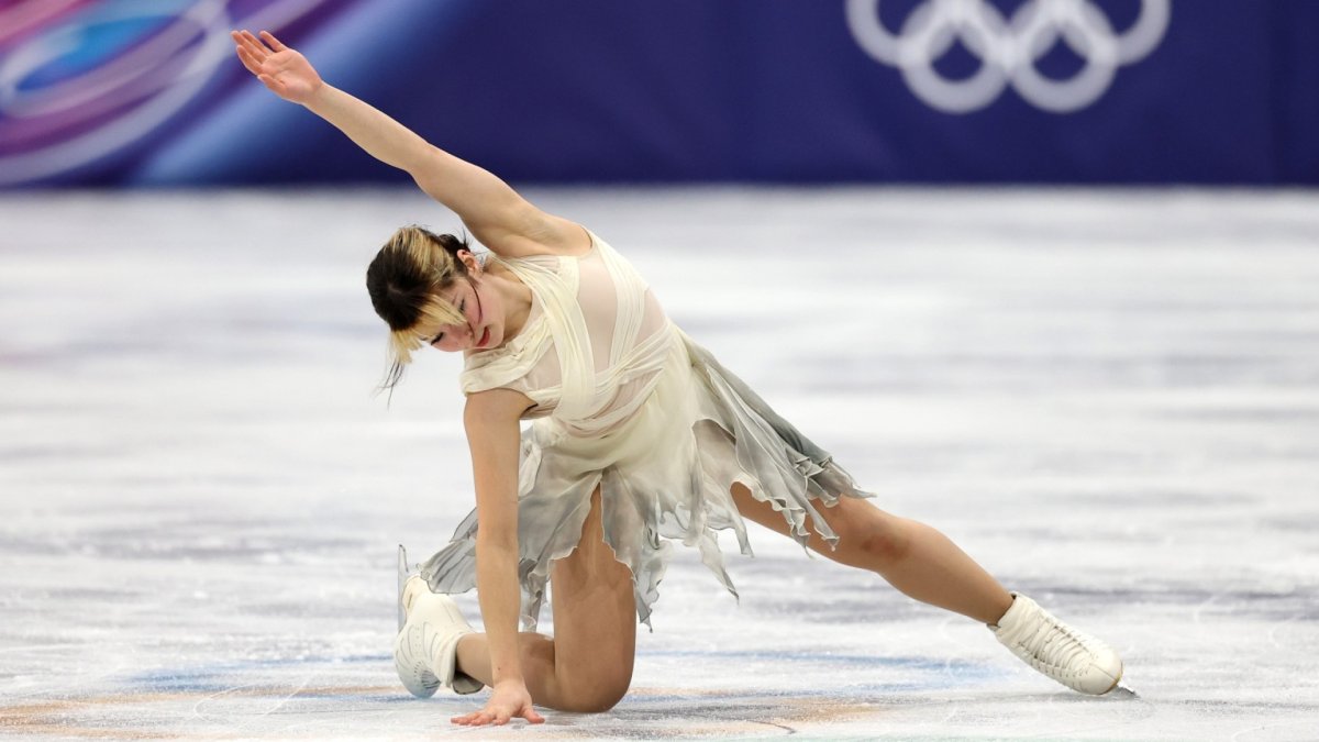 Watch Alysa Liu discuss her short program in the team event – NBC ...