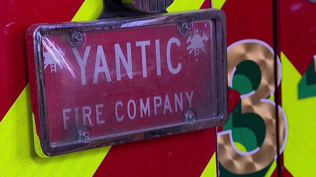 Yantic Volunteer Fire Department suspended as city tries to unite fire ...