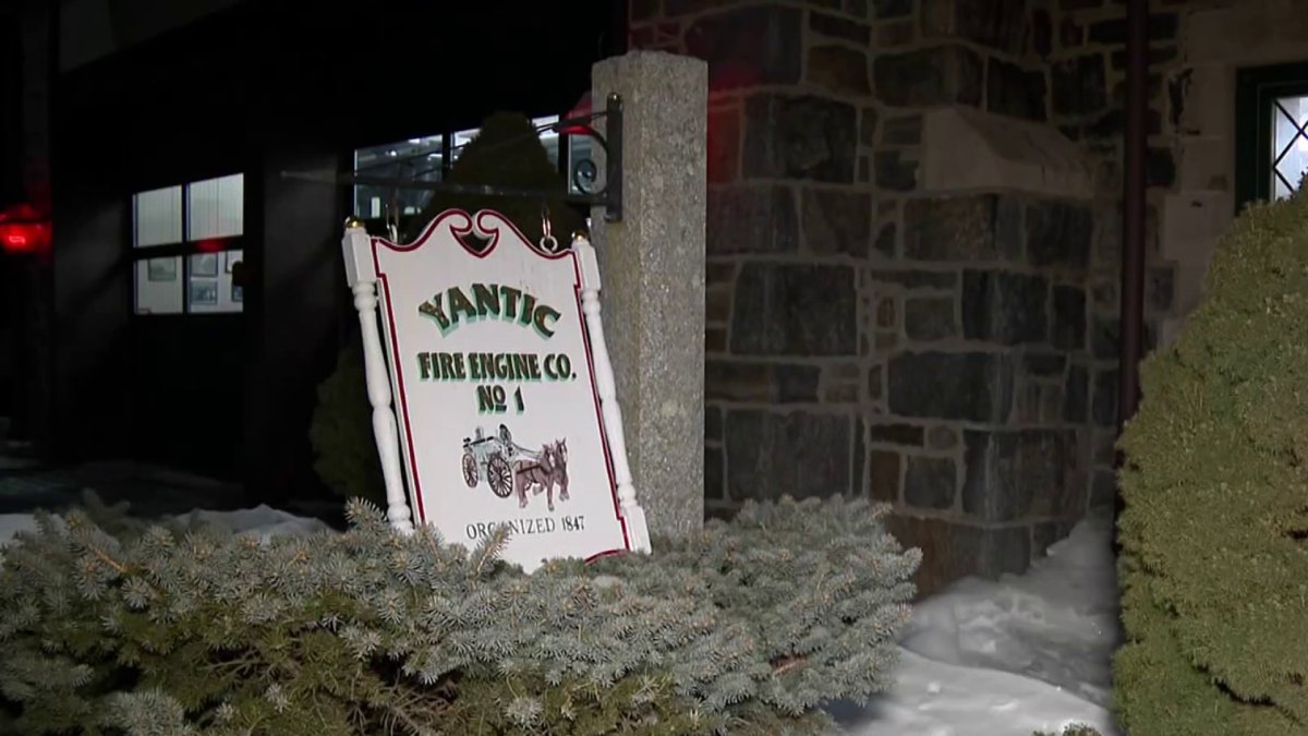 Neighbors back Yantic Volunteer Fire Department at packed Norwich ...