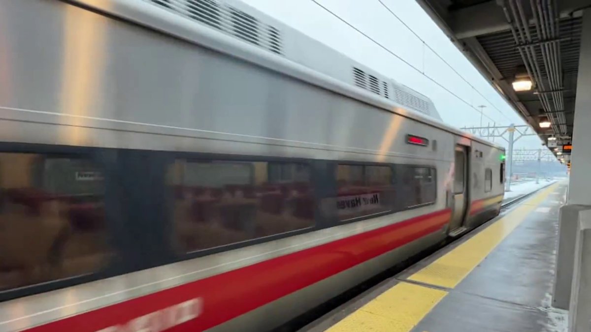 Connecticut proposes switching electric engines back to diesel on Shore ...