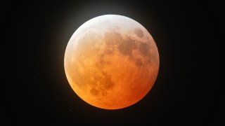 A total lunar eclipse will turn the moon blood red on Tuesday – NBC ...