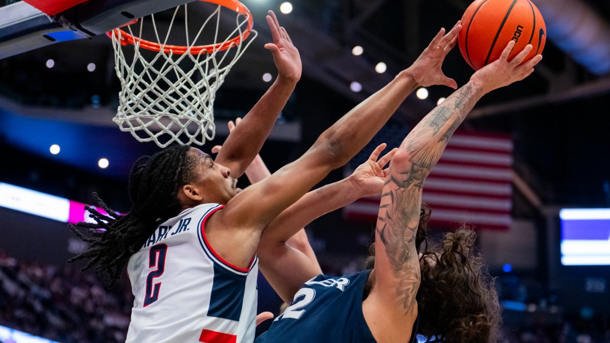 No. 3 UConn remains perfect in Big East play and extends winning streak ...