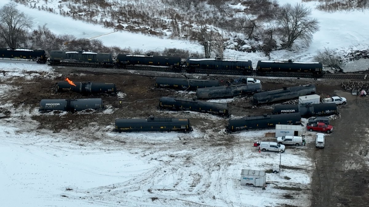 Route 32 reopens in Mansfield after train derailment closed it for ...