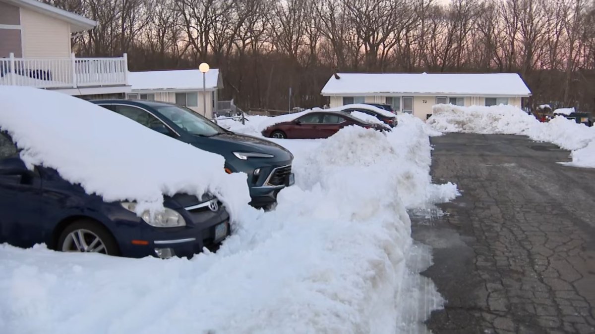 Tenants at Groton apartment complex frustrated by pace of snow cleanup ...