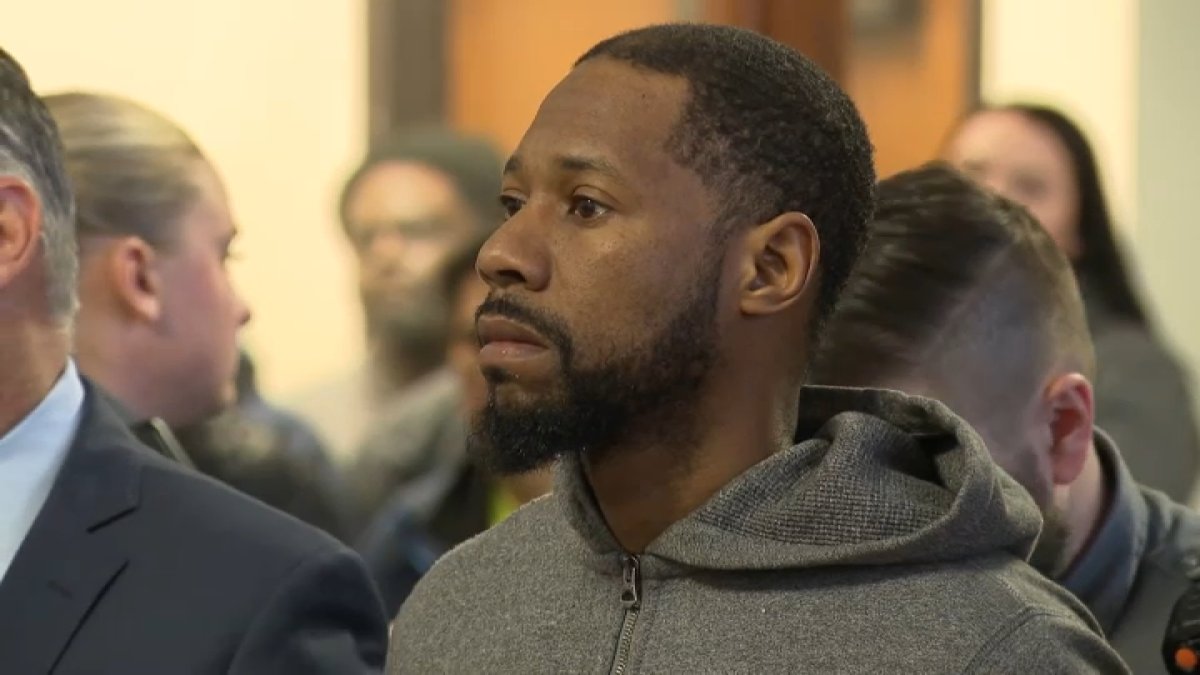 Man accused of shooting, killing Bridgeport firefighter faces a judge ...