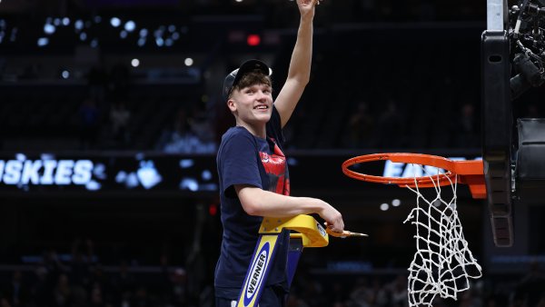 Miracle shot has Mullins’ hometown eager for a Final Four reunion with ...