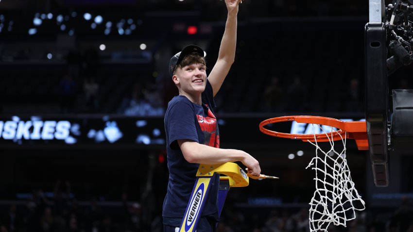 Miracle shot has Mullins’ hometown eager for a Final Four reunion with ...