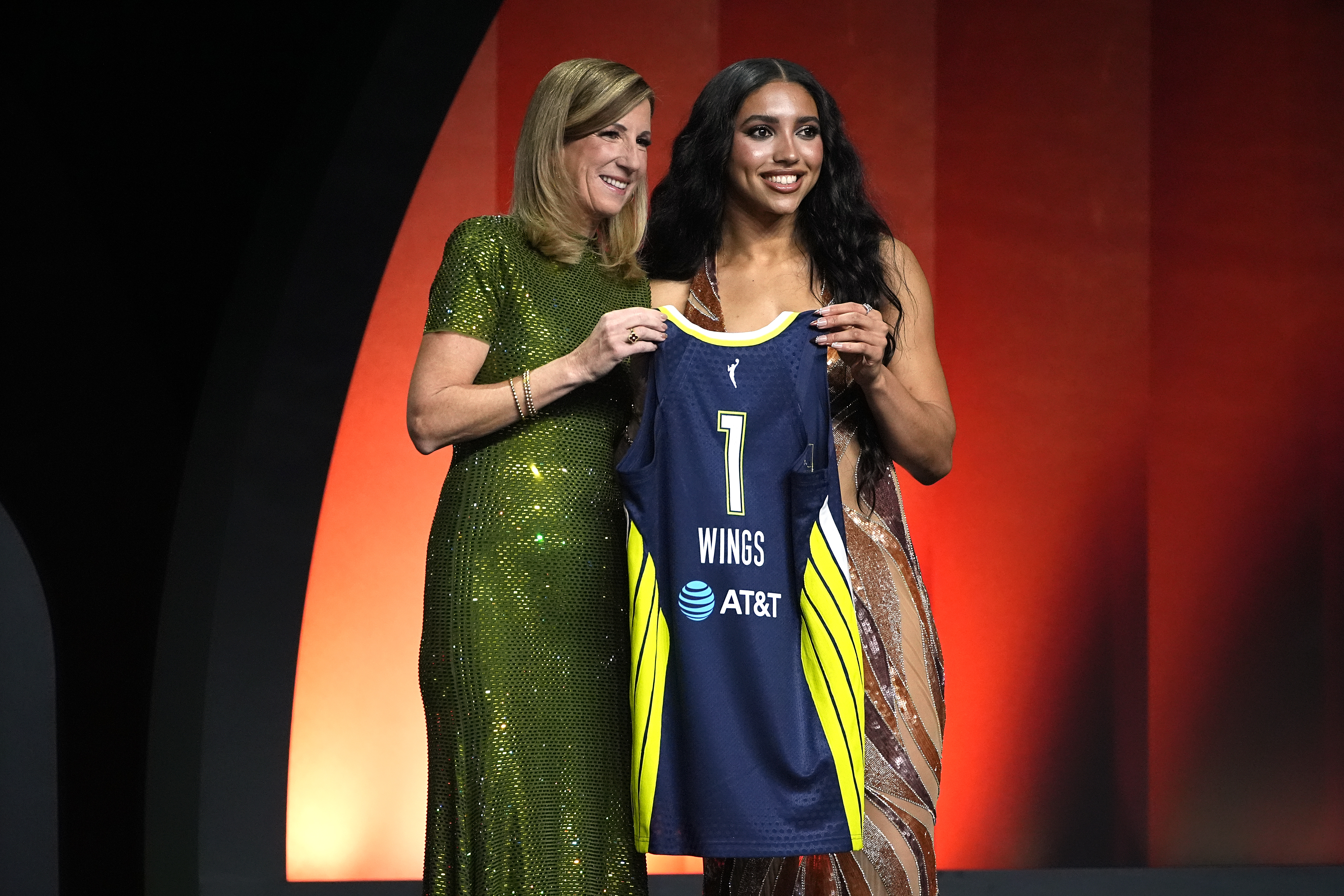 Dallas Wings select Azzi Fudd of UConn No. 1 in WNBA draft – NBC ...