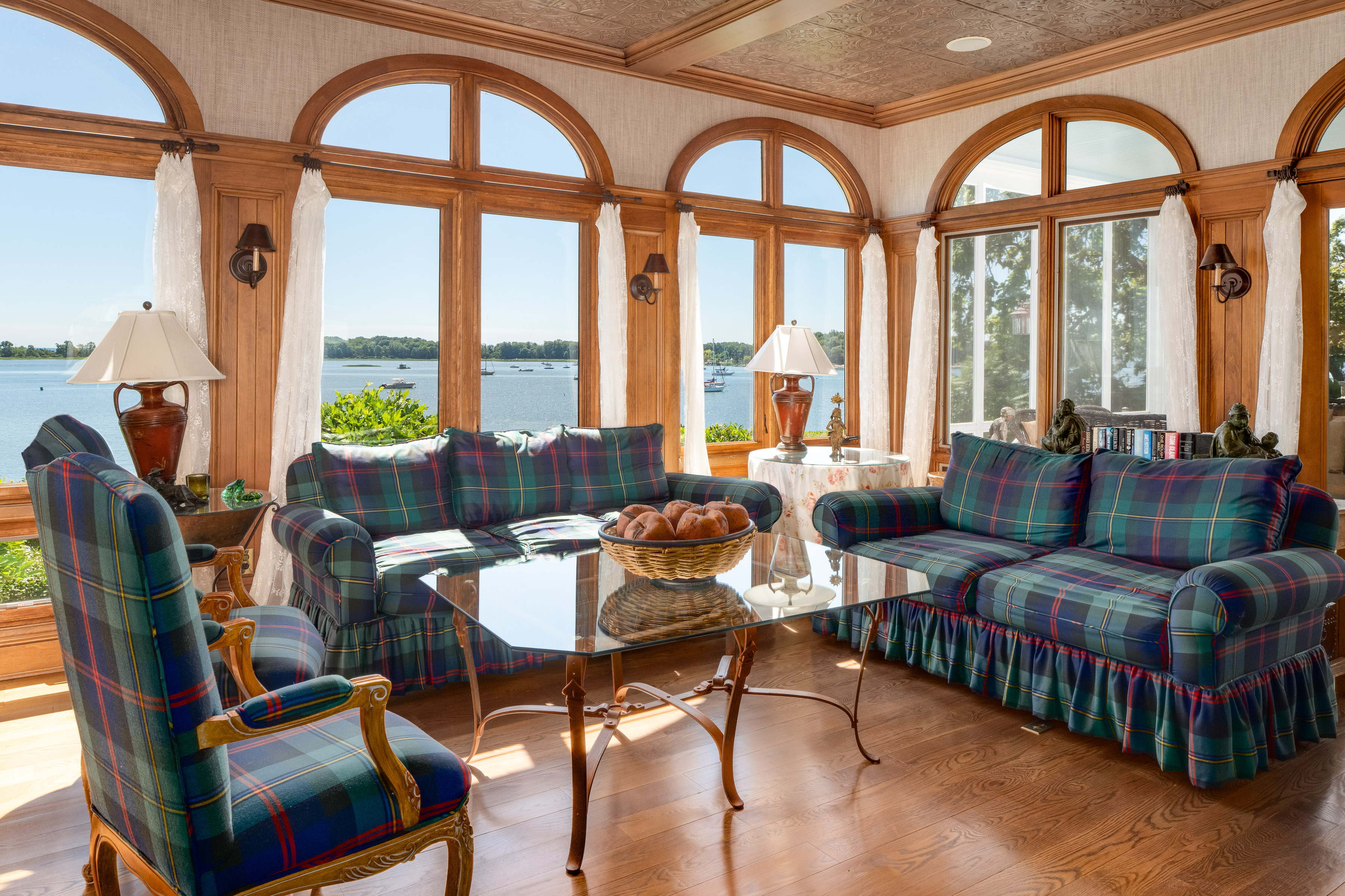 Kathie Lee Gifford selling Greenwich home for $100M: A look inside ...