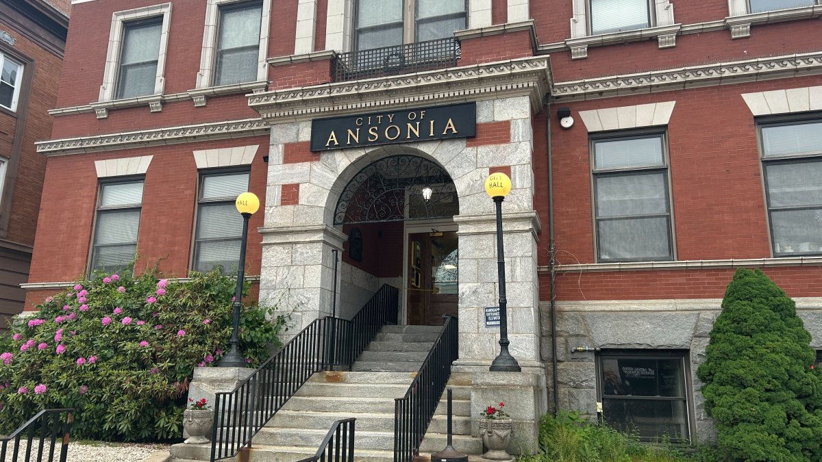 Ansonia mayor calls for investigation into possible misuse of funds by ...