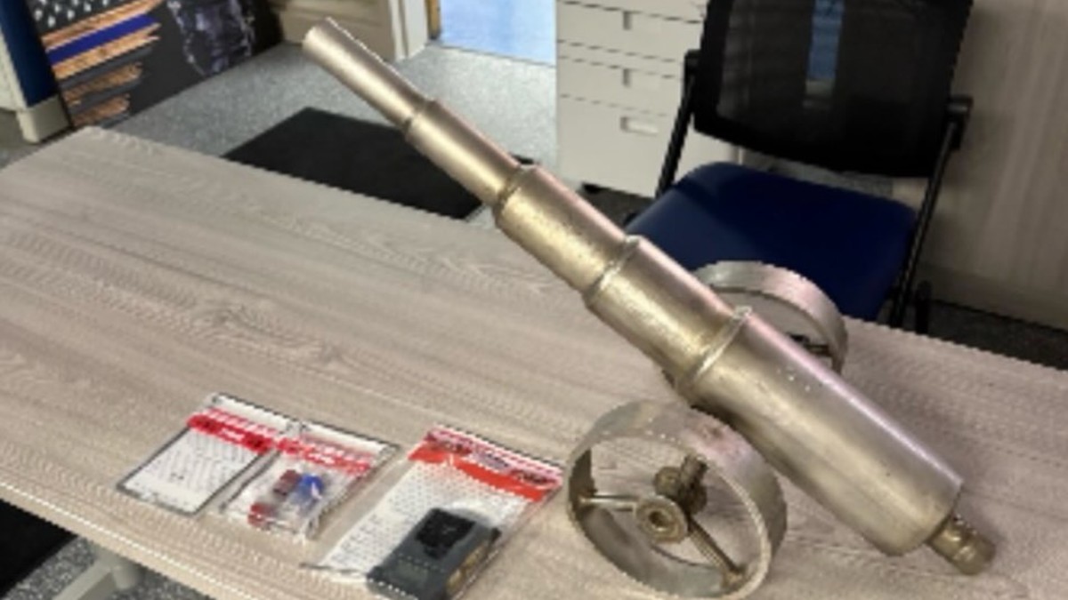 Homemade cannon found inside vehicle during traffic stop in Vernon ...