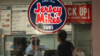Jersey Mike’s takes the crown as America’s top fast food chain – NBC 6 ...