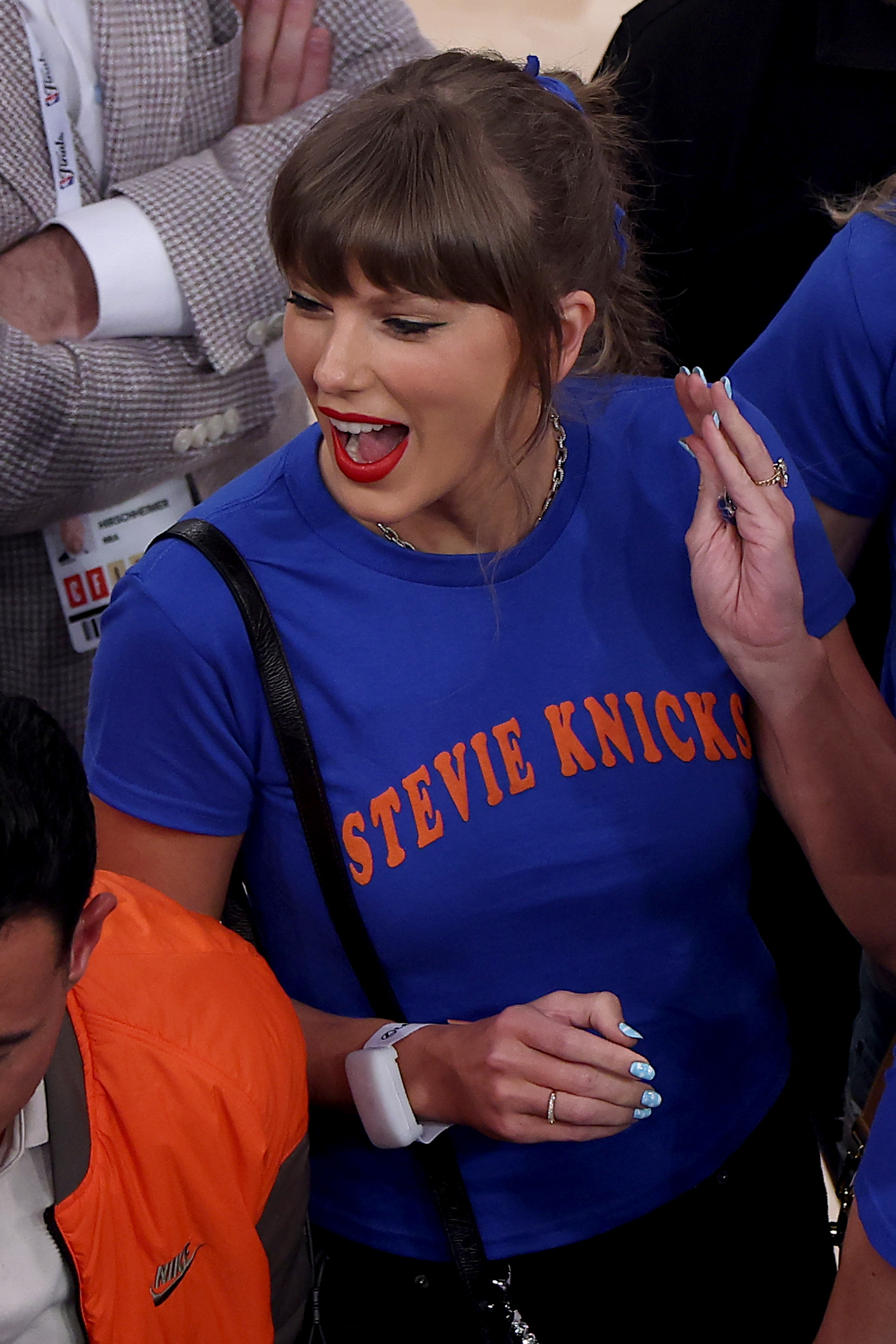 Taylor Swift attends Knicks–Spurs Game 4 of the NBA Finals – NBC ...